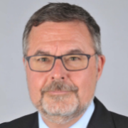 2025 priorities: Navigating HR challenges in energy and chemicals